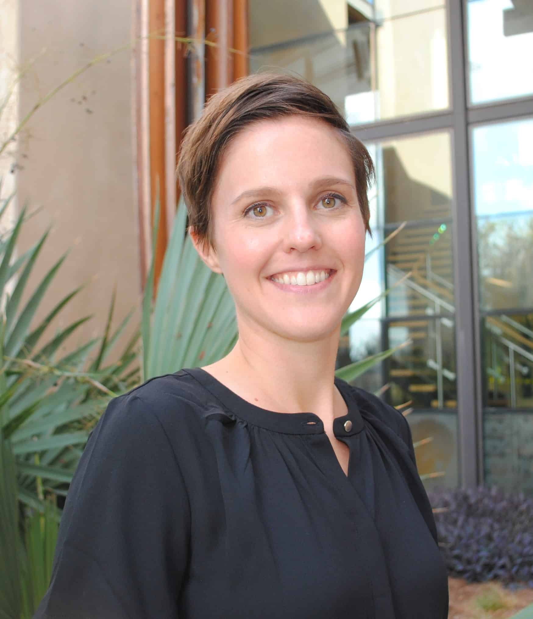 Southwest National Primate Research Center Welcomes Veterinarian